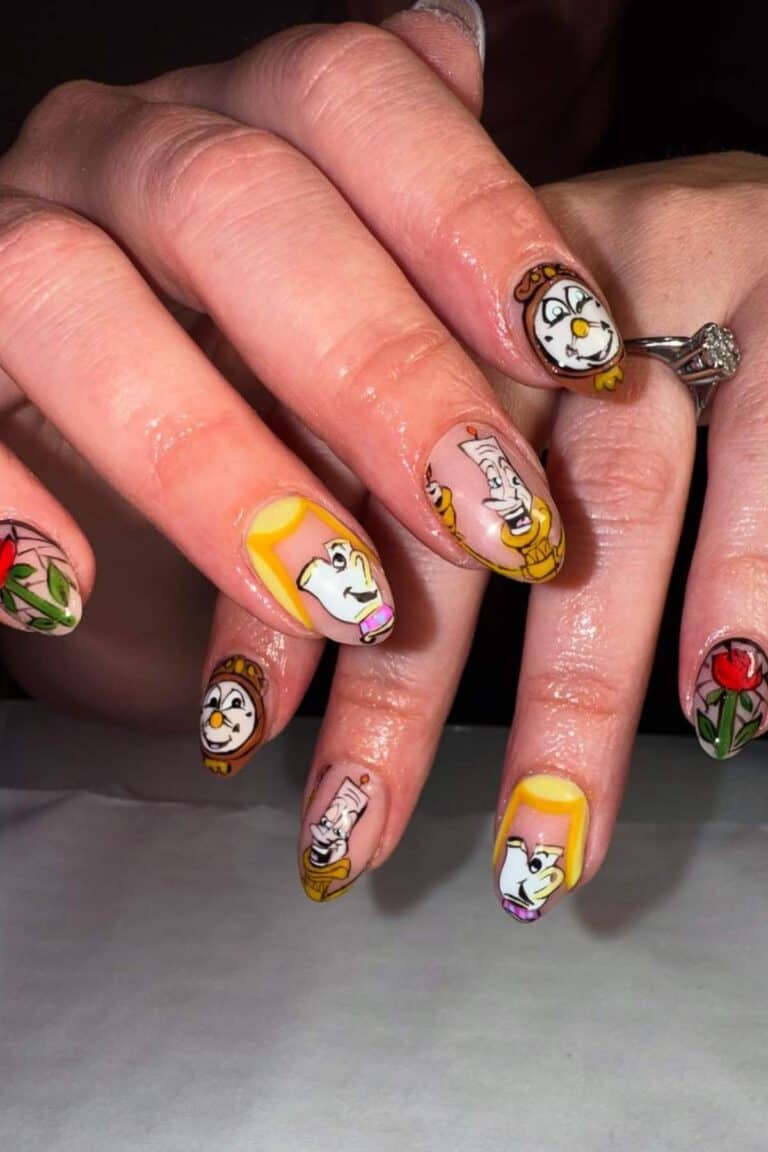 40 short Disney nail designs inspired by classic characters