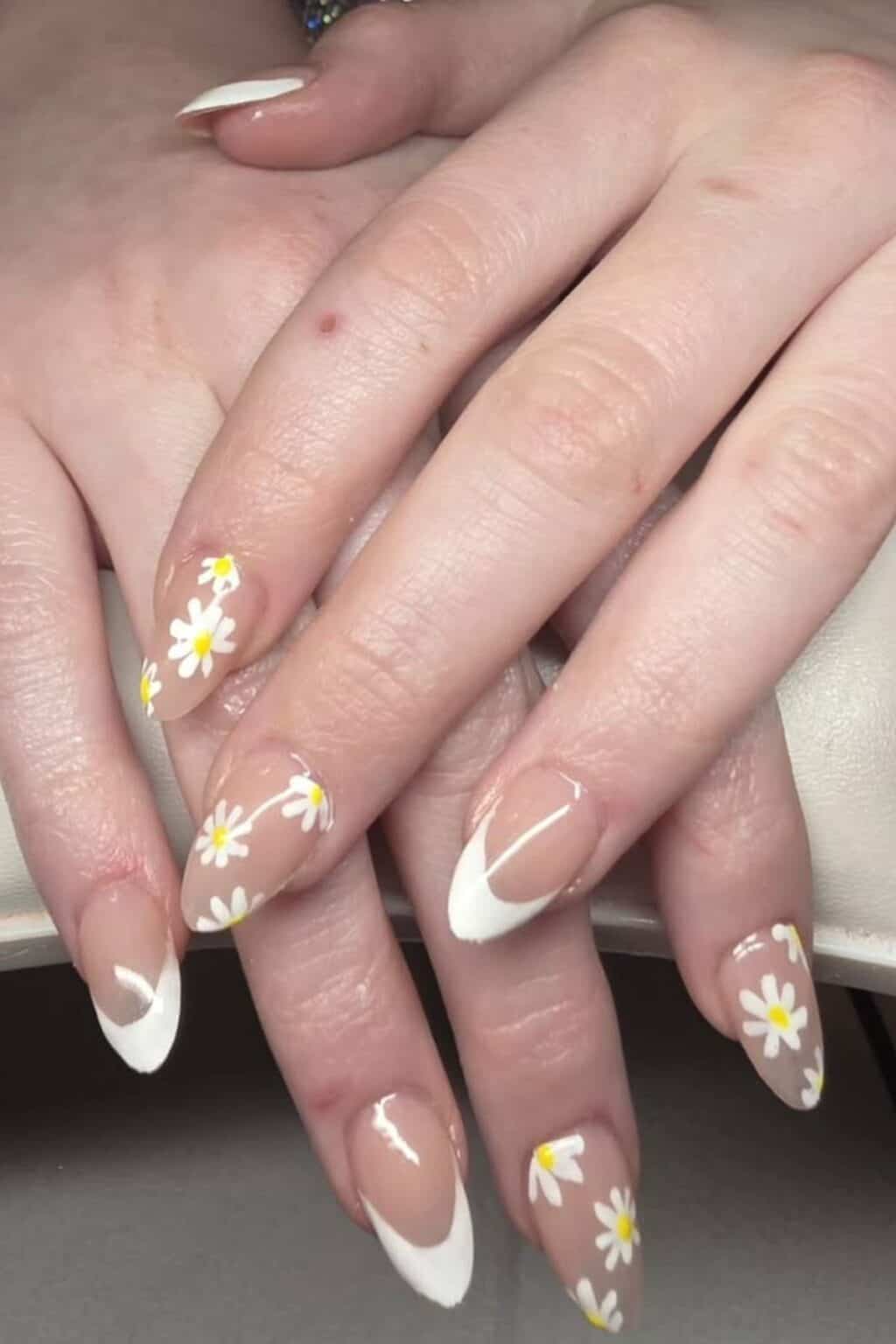 40 neutral spring nail ideas inspired by early blooms